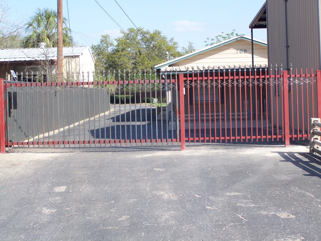 Custom Industrial Commercial Steel Gate - Carport Patio Covers Awnings ...